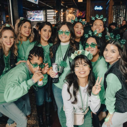 St. Patrick's Day Lucky Charms Wrigleyville Bar Crawl - WAMI Tickets